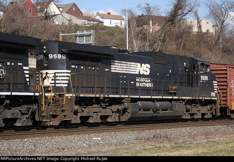 NS 9589
